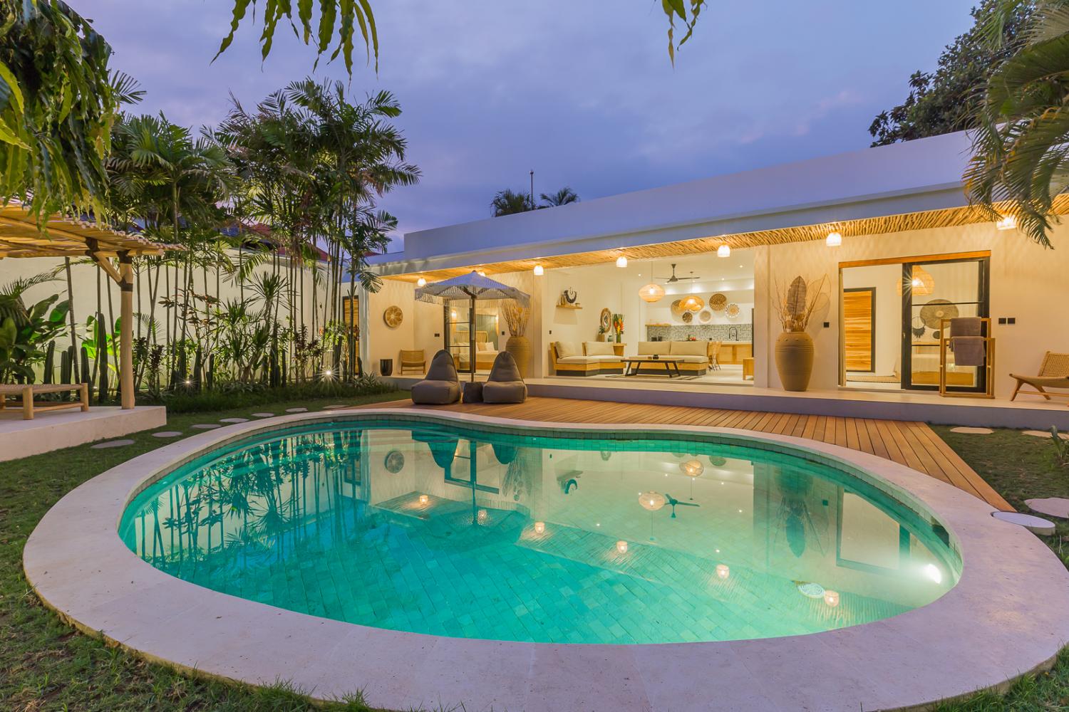 GovillaBali : Rent villa Jinjah Jazz in Seminyak Bali