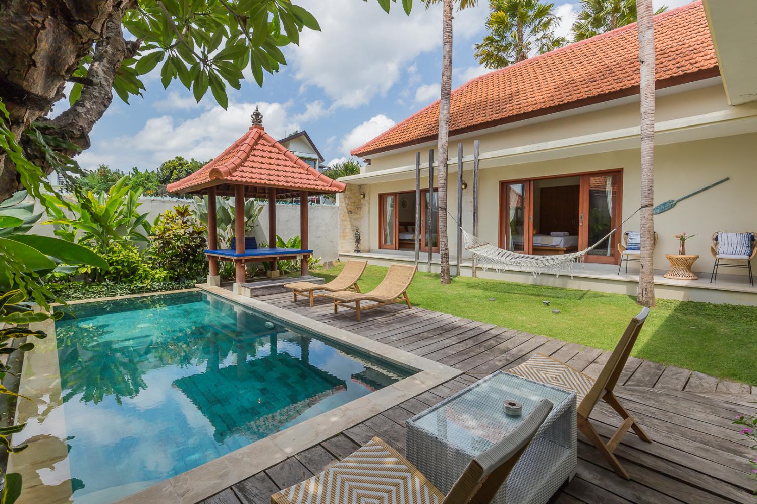 GoVillaBali : Rent villa Kembaline in Canggu Berawa Bali