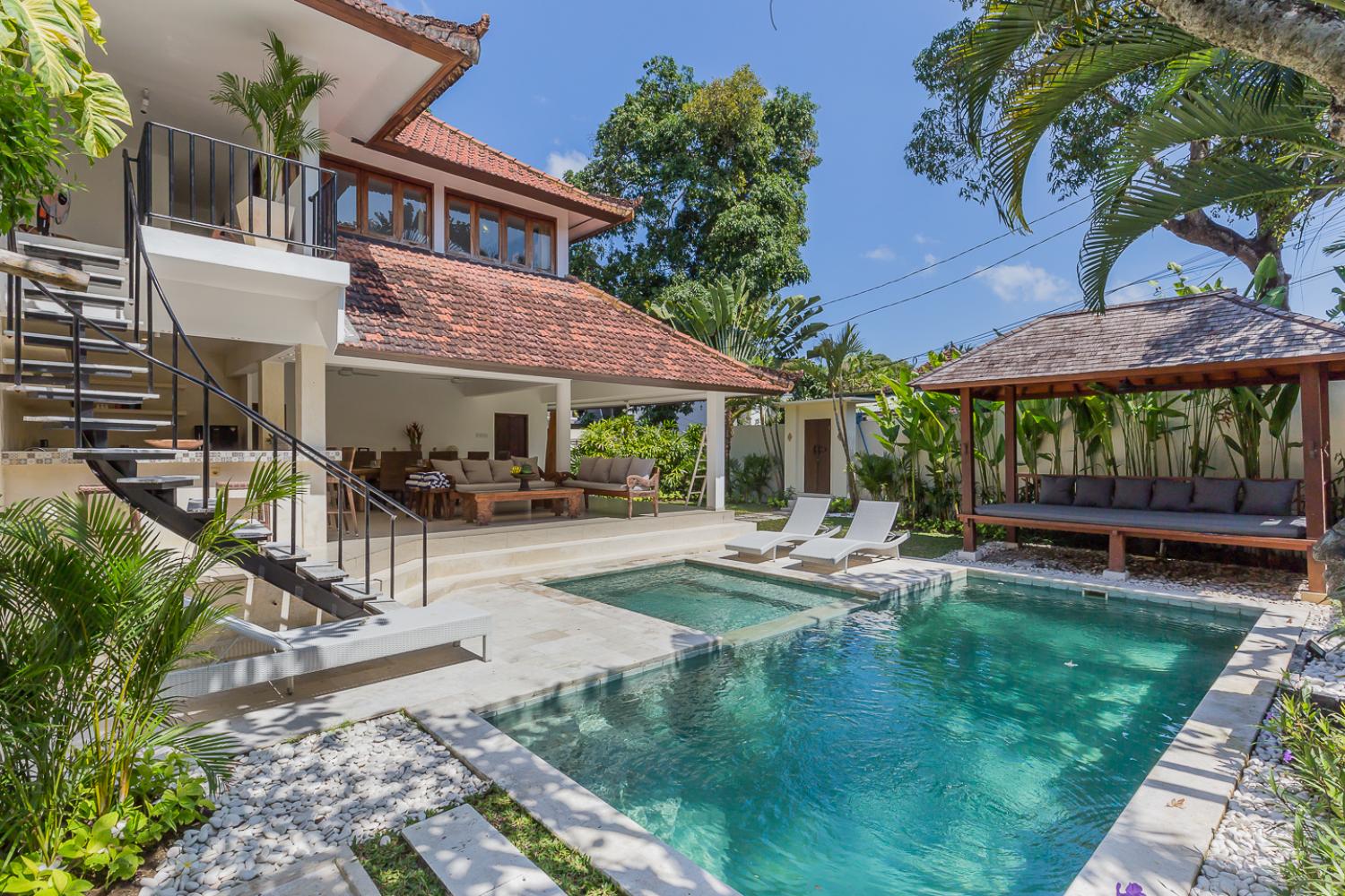 GoVillaBali : Rent villa Jinjah Pop in central Seminyak Bali